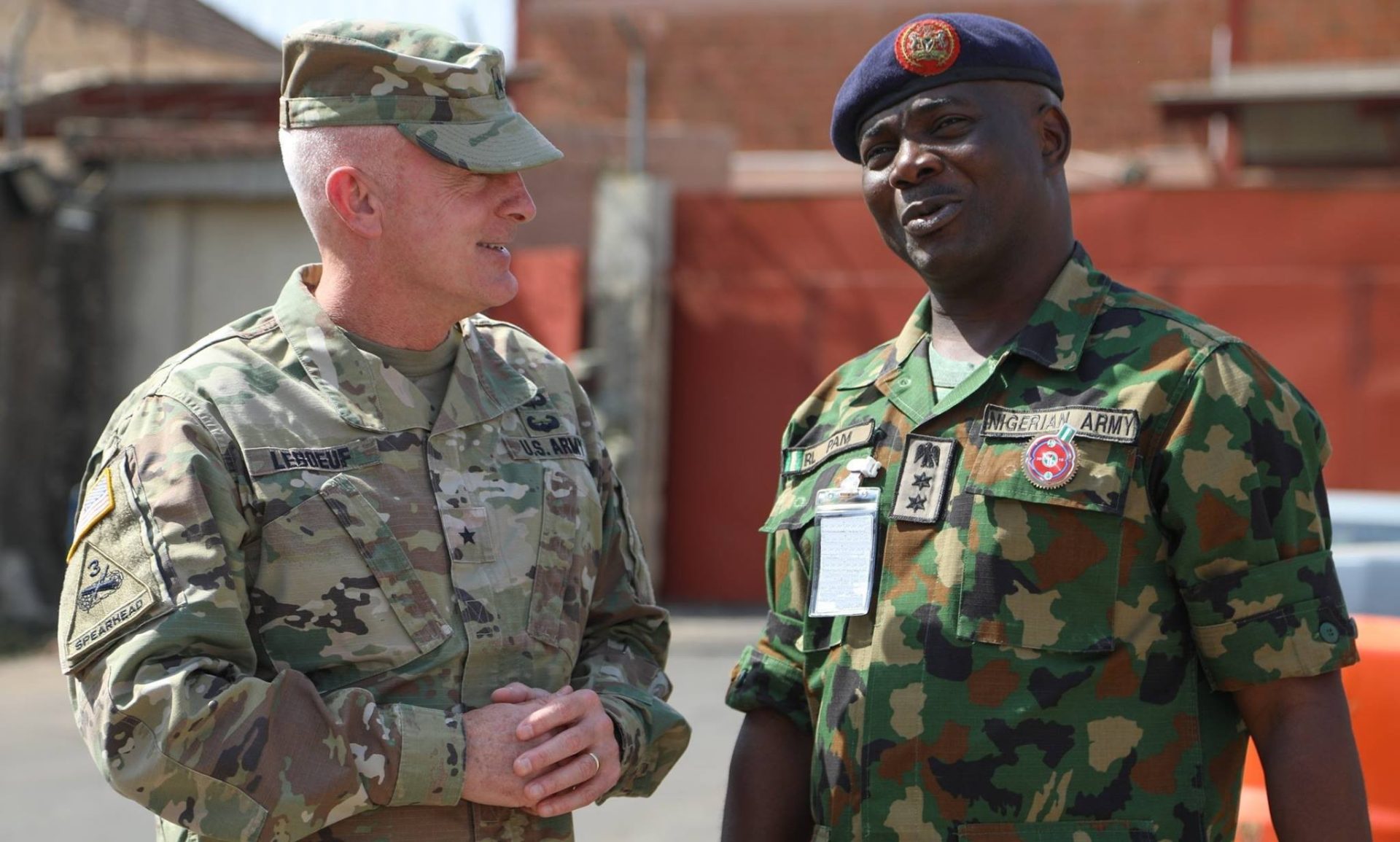 How To Join The US Army: Enlistment Requirements And Officer Pathways ...